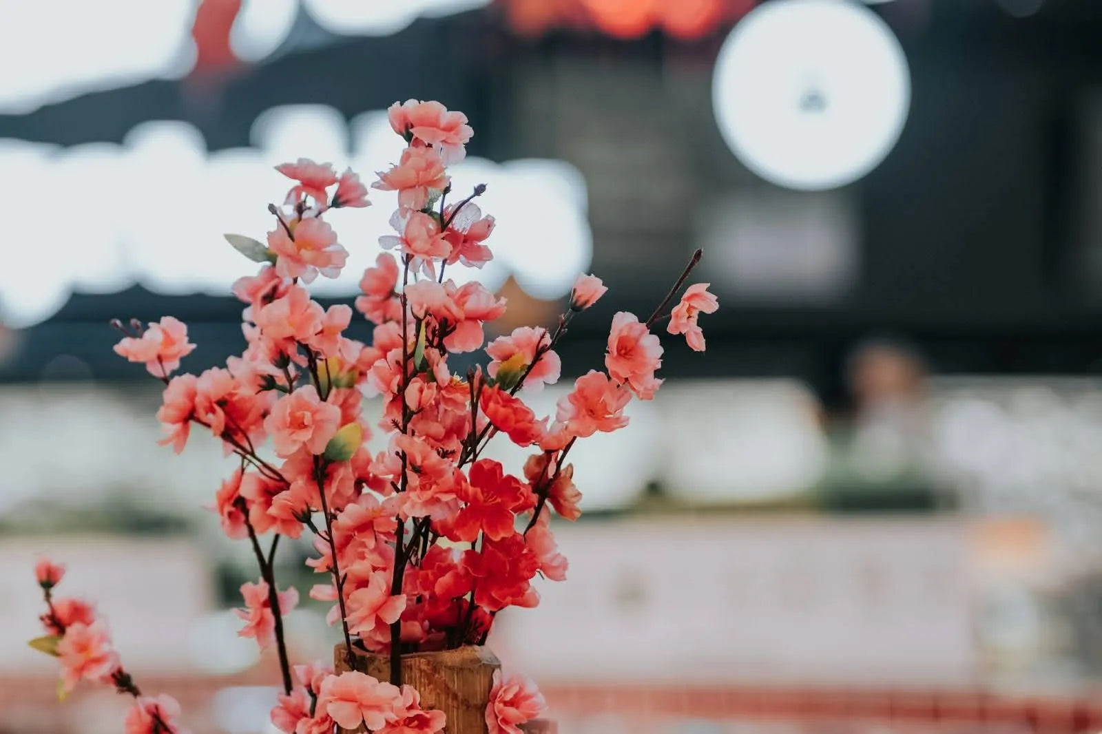 6 Flowers That Represent Success