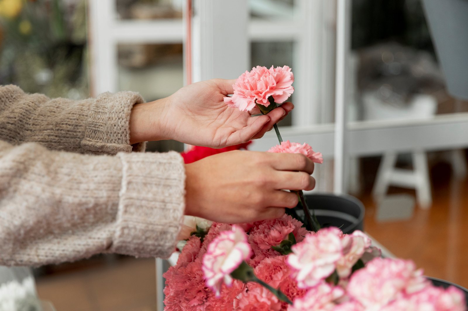 How To Preserve Carnations: 7 Easy Tips That Actually Work